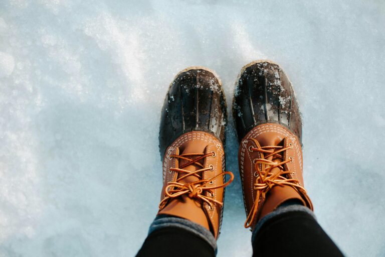 5 Best Women’s Winter Boots for Everyday Midwest Wear (From School Runs ...